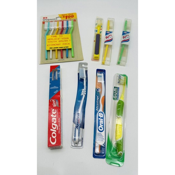 colgate | Bath & Body | Vintage Lot Of 8 Toothbrushes Anli Gum Oral B ...